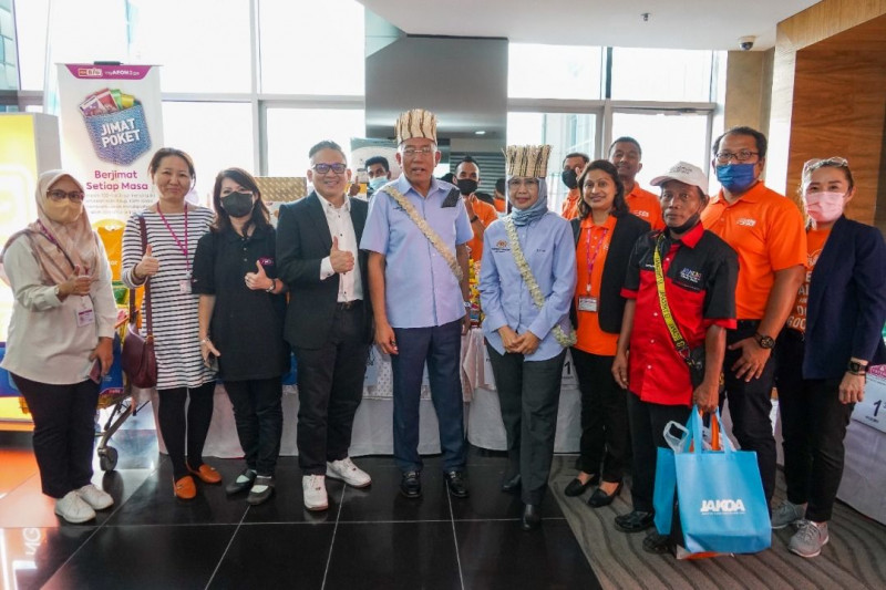 AEON BiG telah bekerjasama dengan Jabatan Kemajuan Orang Asli (JAKOA ...